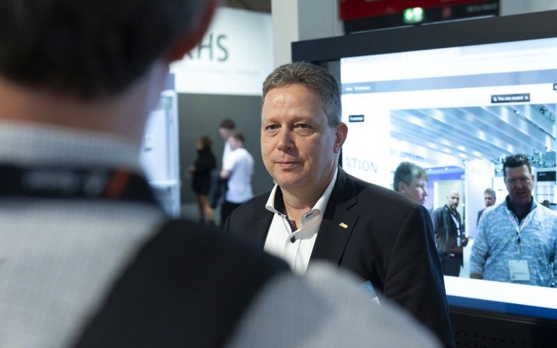 Risks due to discontinued ReDiS routers | Secure in the future with the ...